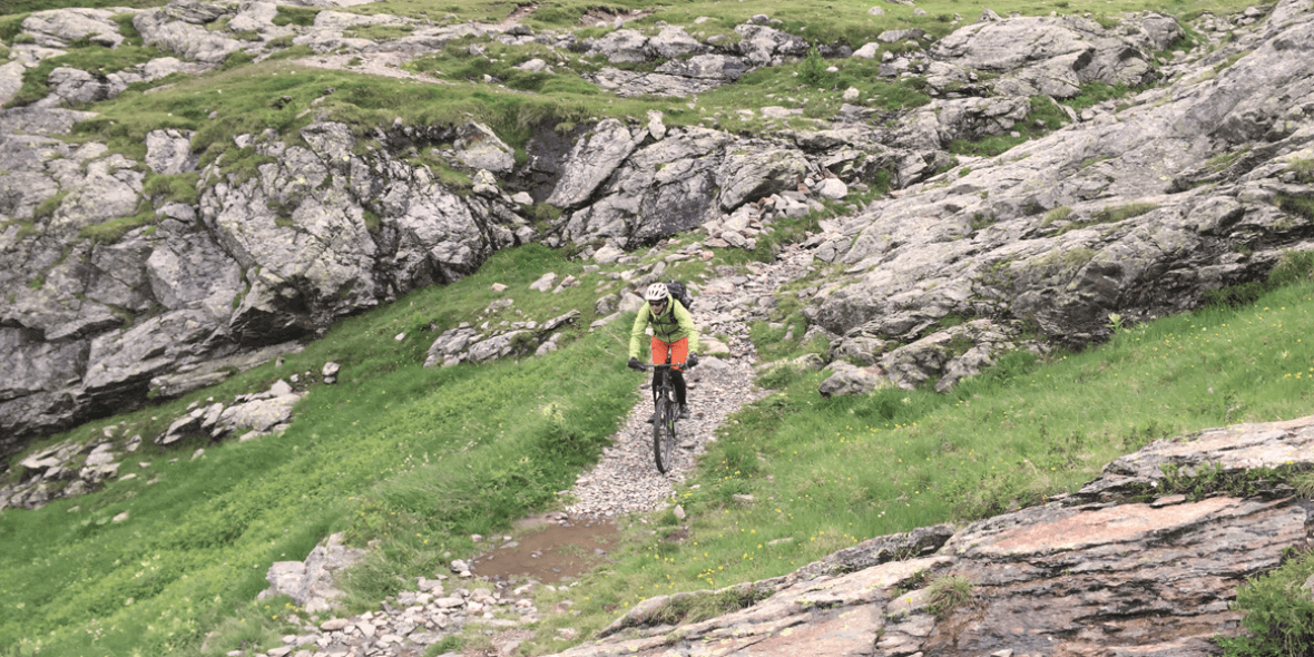 Joe Route: Beeindruckender Alpencross mit dem Mountainbike | Federweg